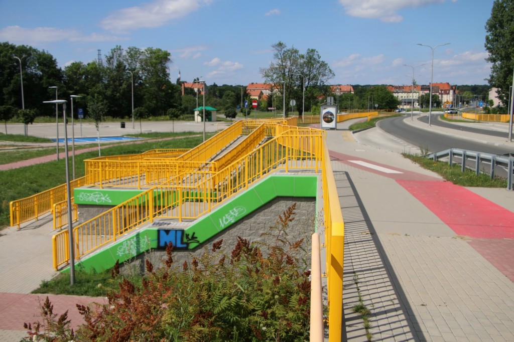 Linia autobusowa „6” będzie jeździć na letni basen - Legnica ...