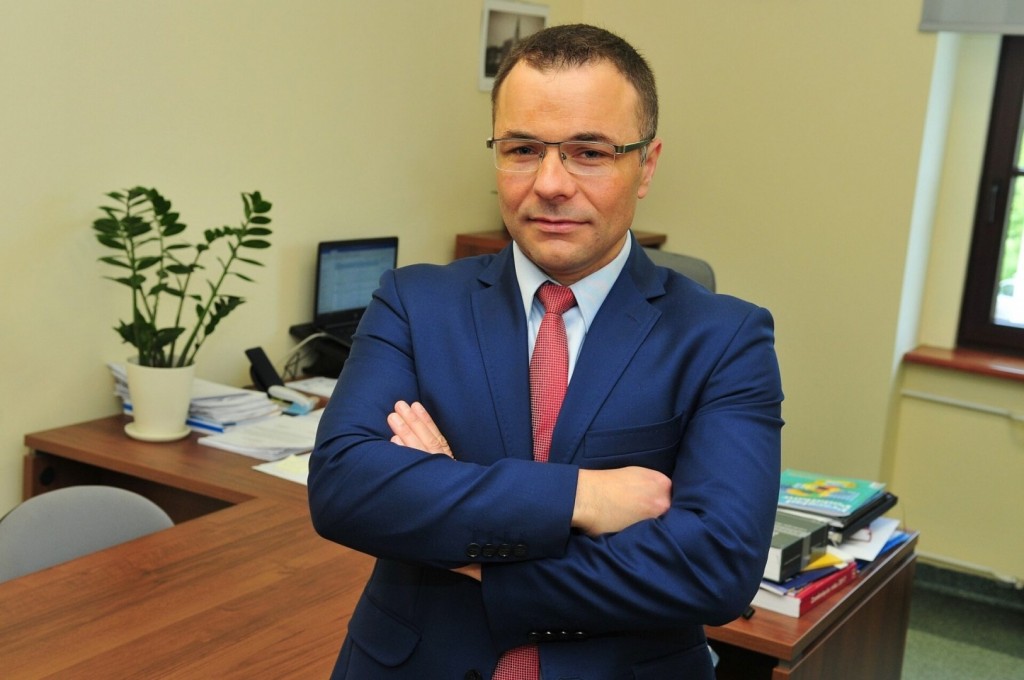 Dr Kacper Siwek nowym skarbnikiem Legnicy - Legnica - Oficjalny Portal ...